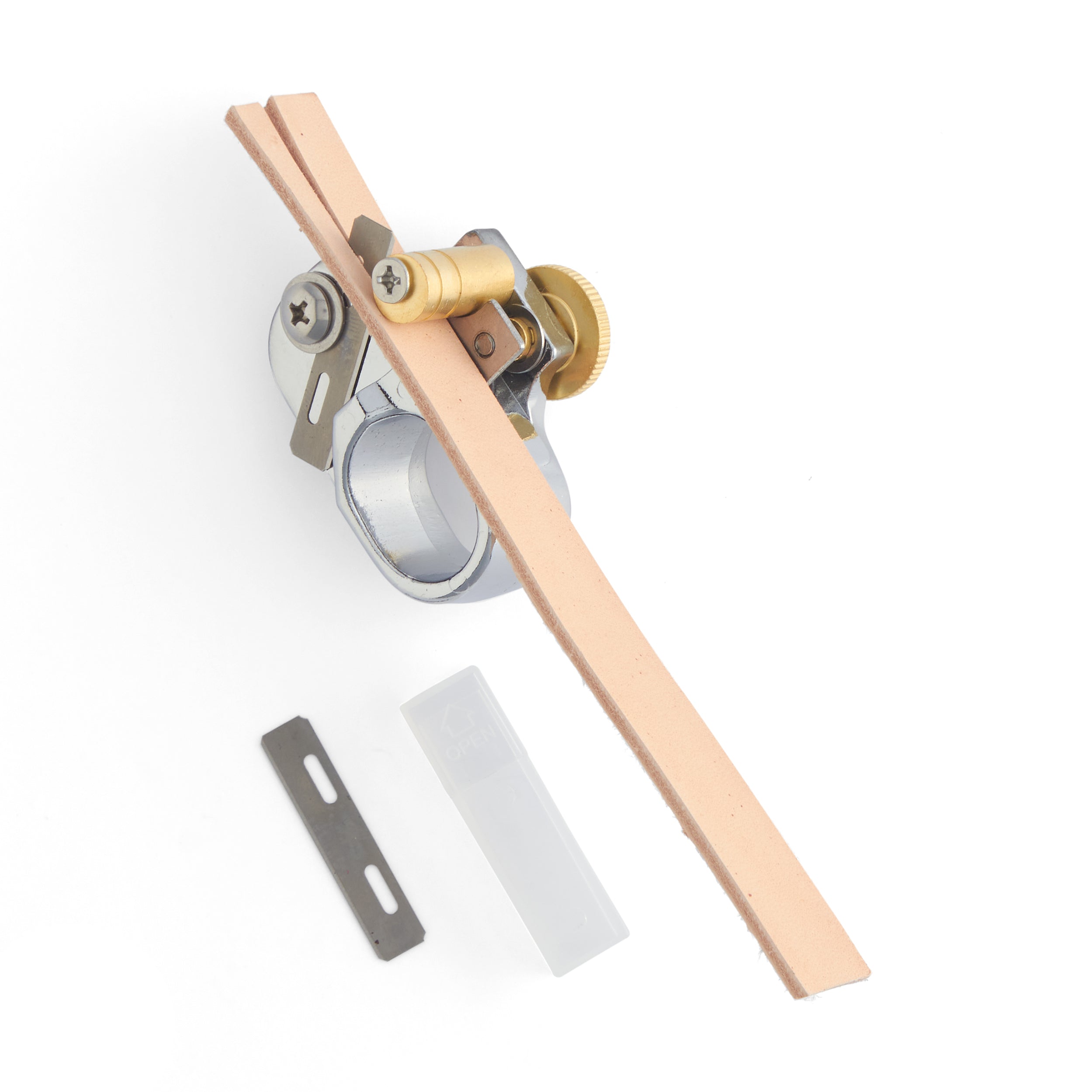 Australian Strander — Tandy Leather, Inc.