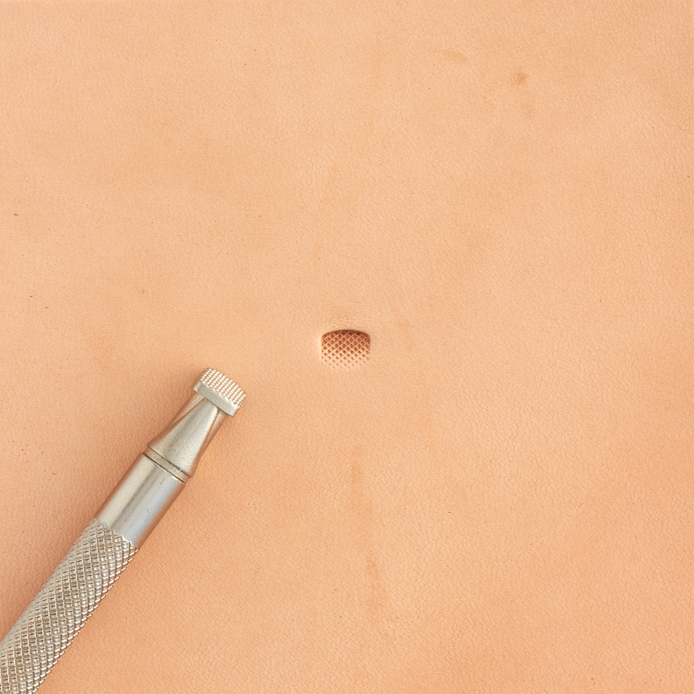 Craftool® Checked Beveler Stamp — Tandy Leather, Inc.