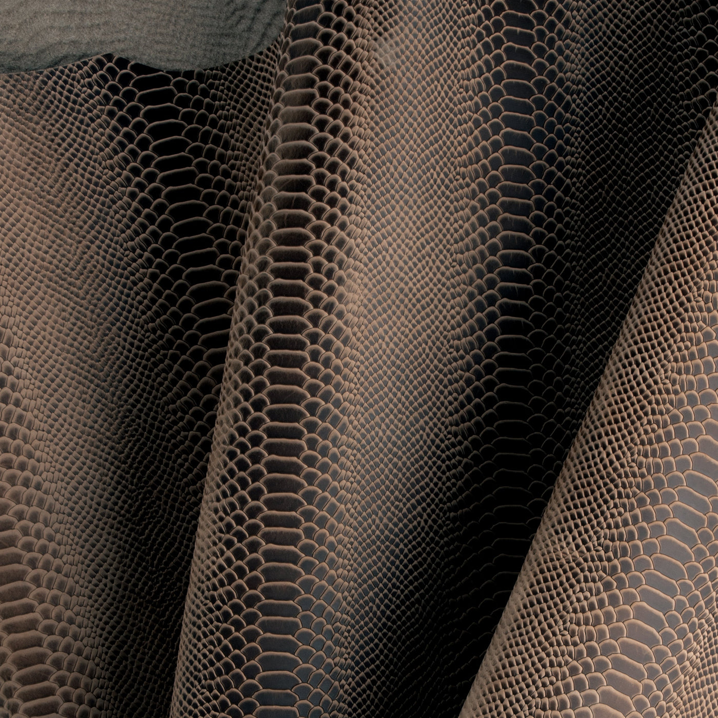 Python Embossed Designer Double Shoulder — Tandy Leather, Inc.