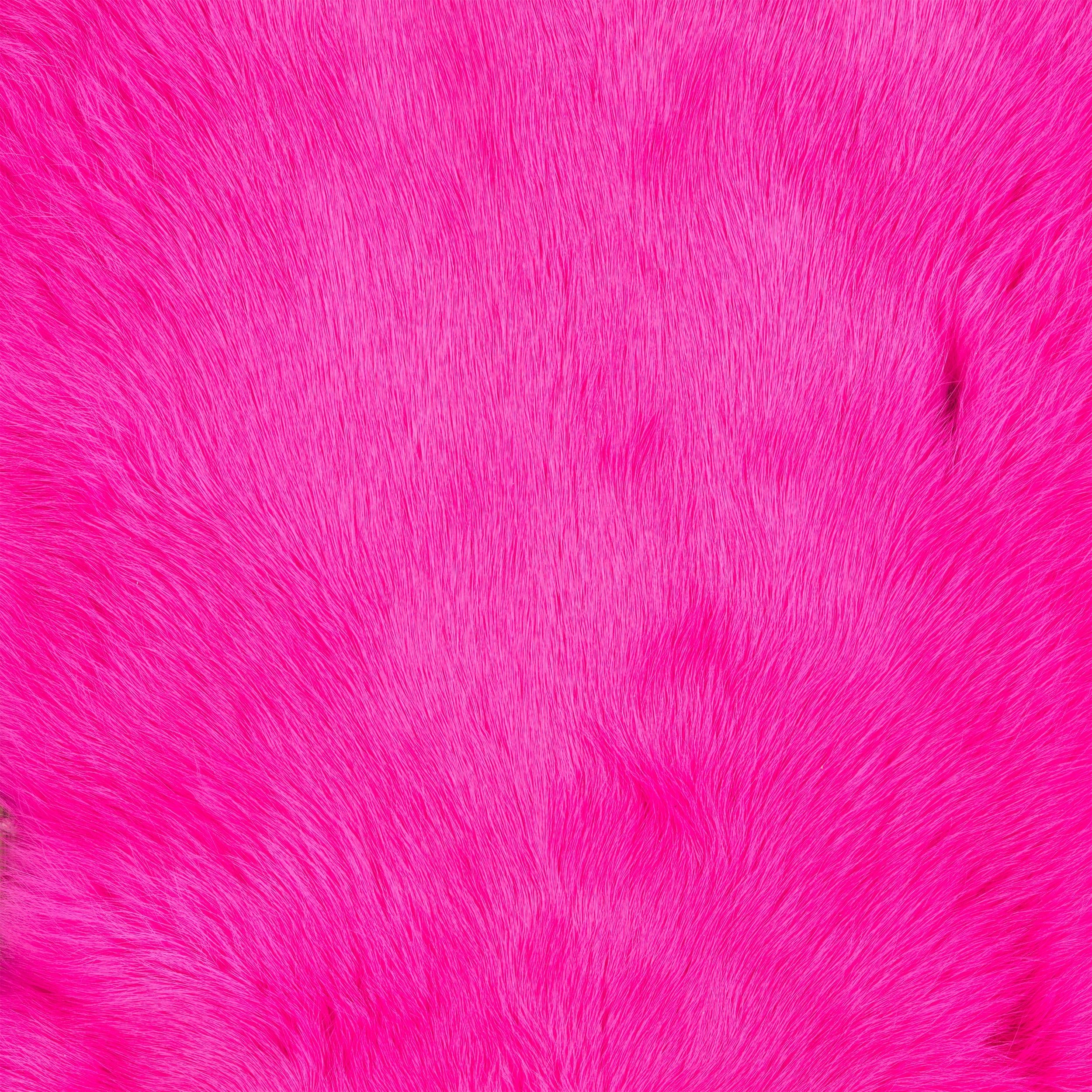 Dyed Rabbit Skin — Tandy Leather, Inc.