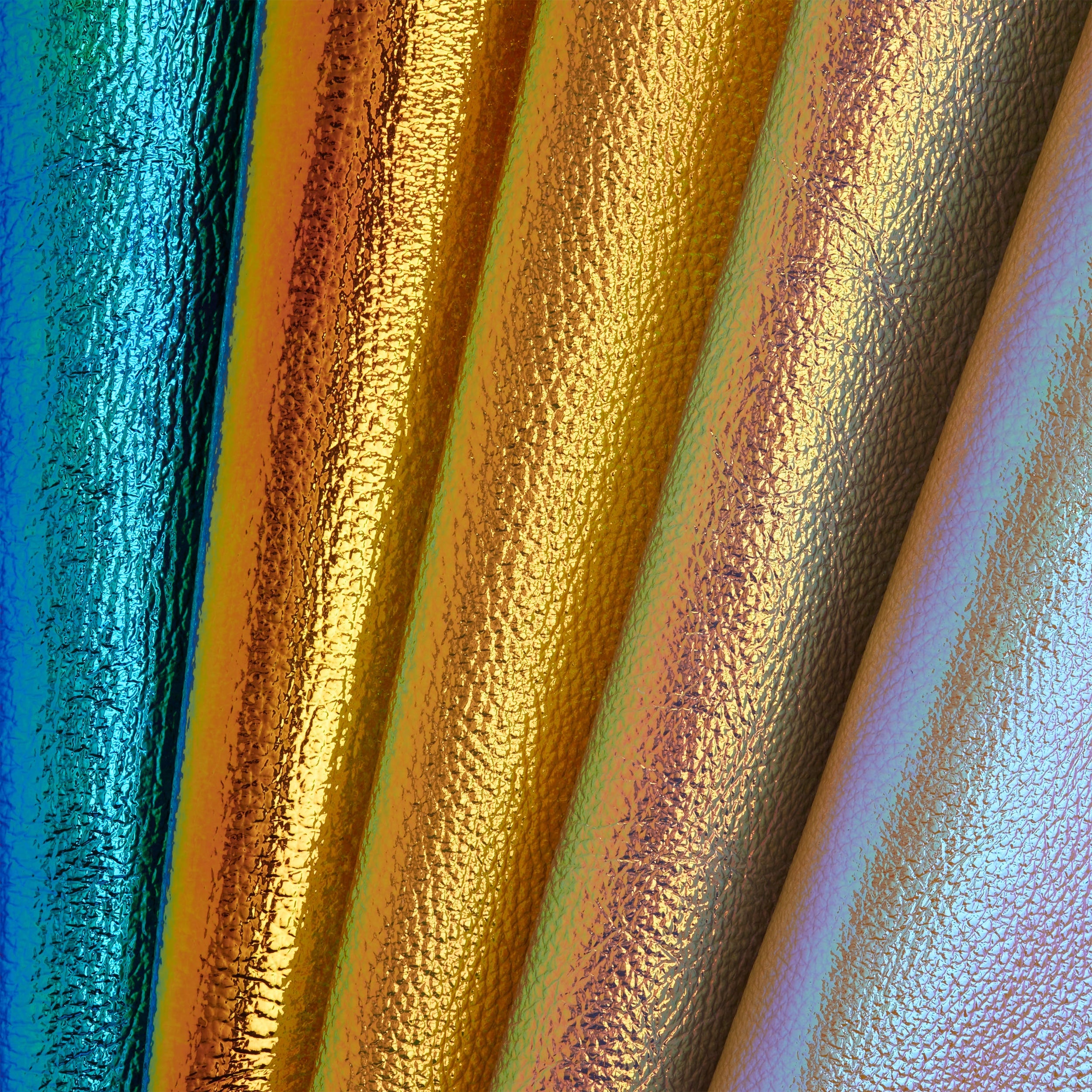 Italian Pebble Grain Iridescent Side | Tandy Leather — Tandy Leather, Inc.