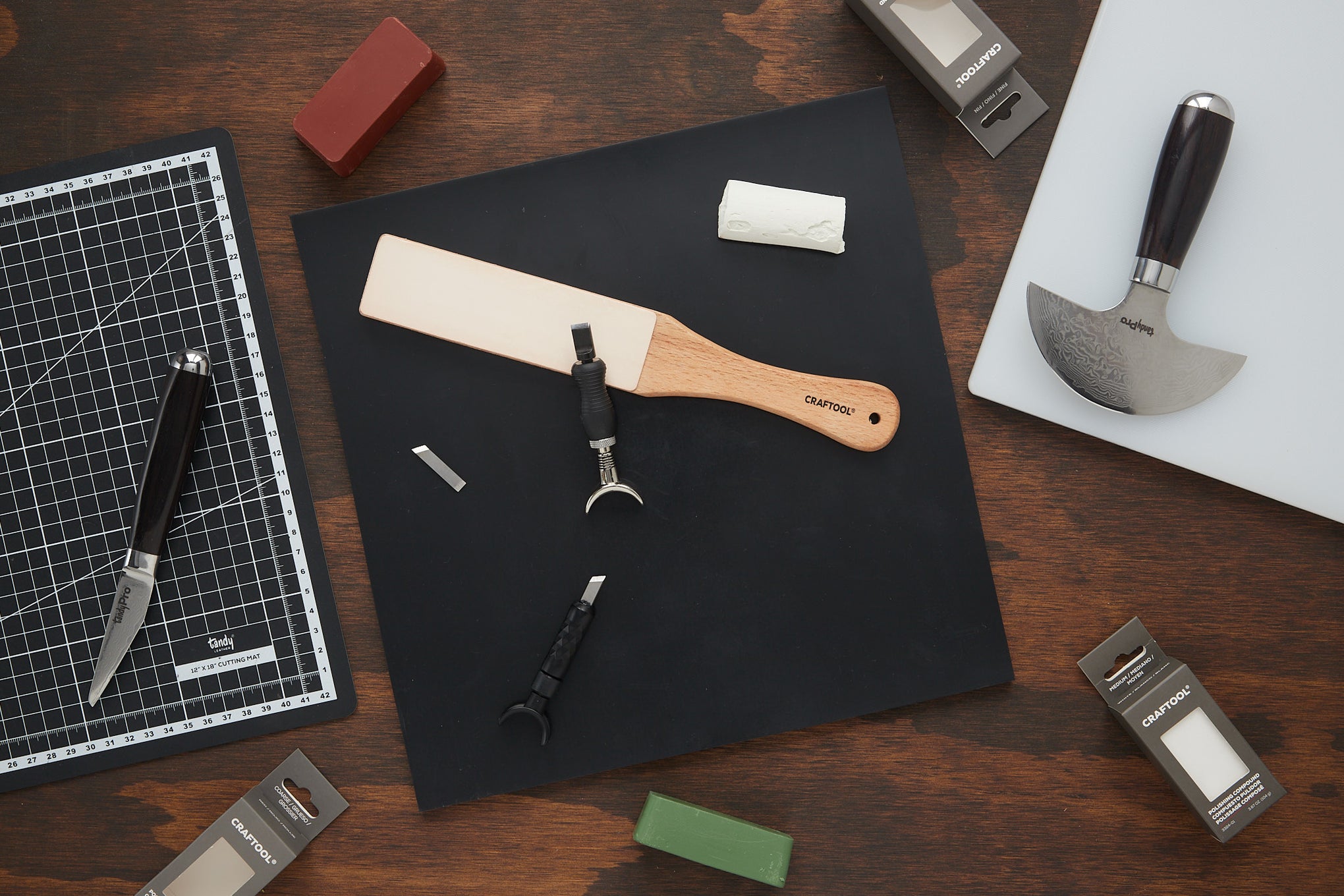 Craftool® Keen Edge Sharpening Guide | Tandy Leather — Tandy Leather, Inc.