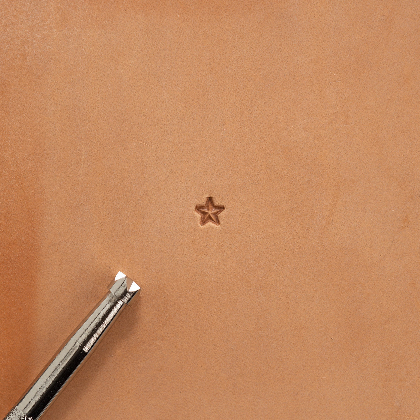 Craftool® Outlined Star Stamp | Tandy Leather — Tandy Leather, Inc.