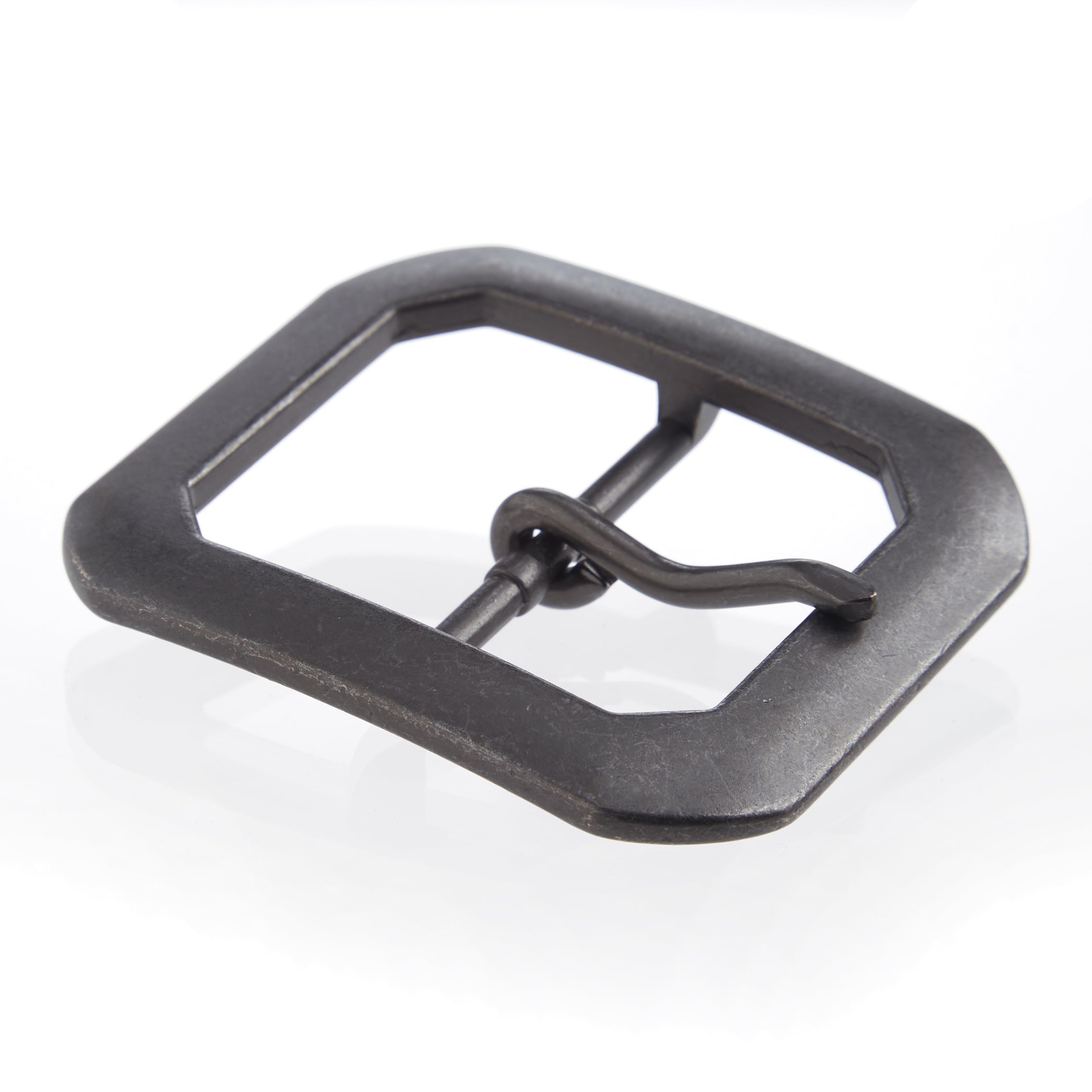Clipped Corner Buckle — Tandy Leather, Inc.